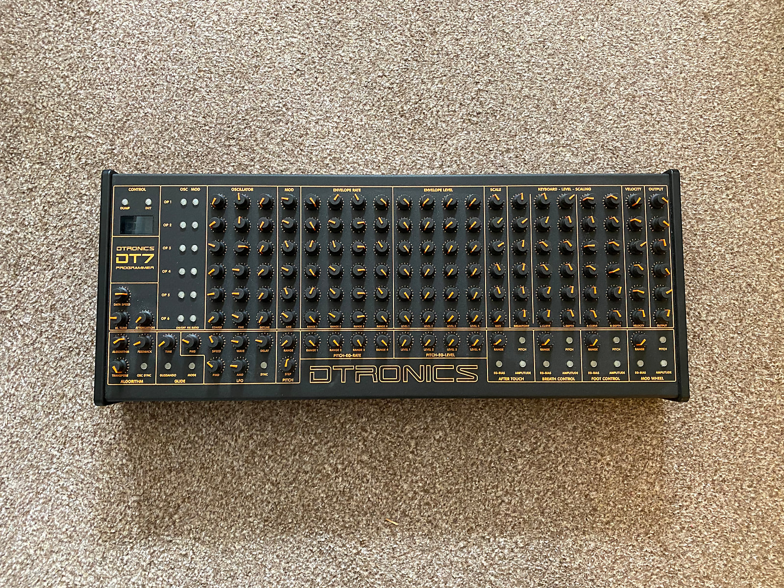 MATRIXSYNTH: DTronics DT7 Programmer