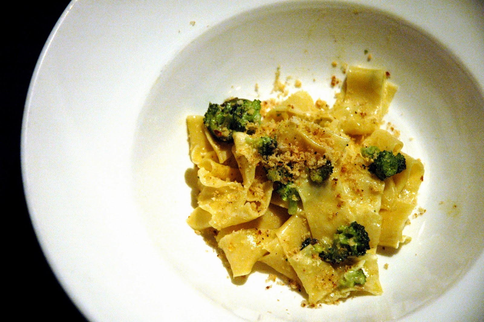 DUDE FOR FOOD: Open The Red Light: A Preview of Bait's Seafood Restaurant