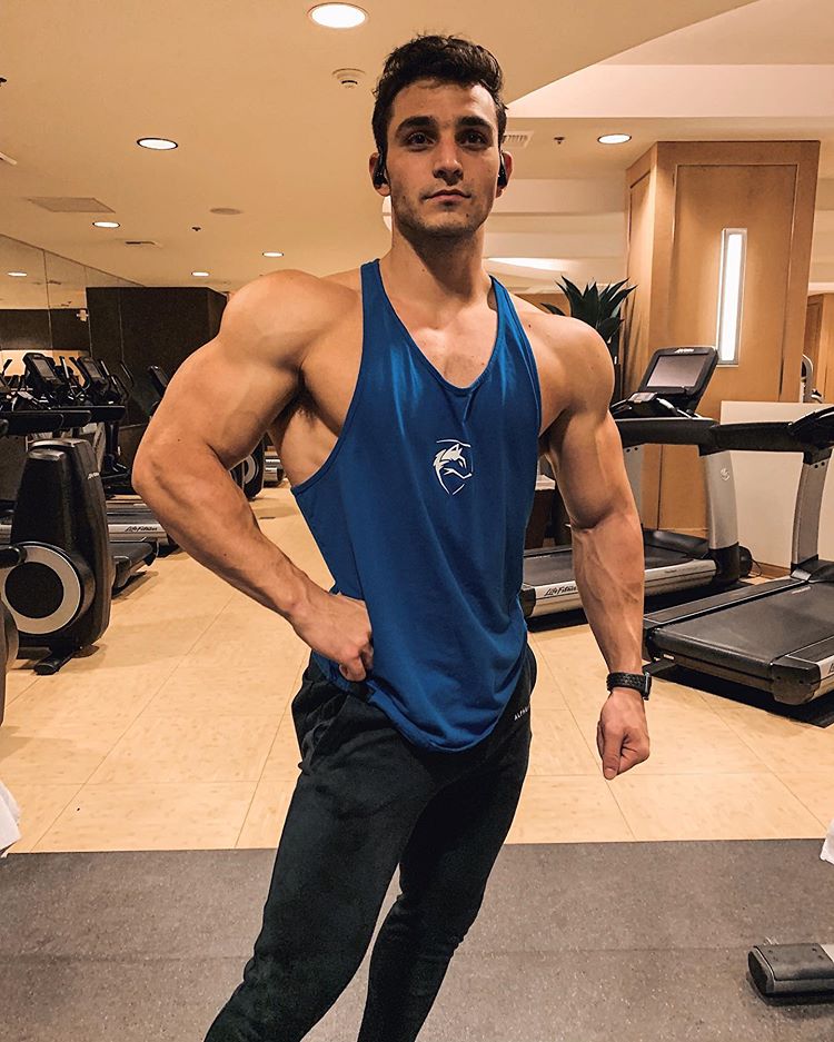 Muscle, Muscle, Muscle: Justin Howells