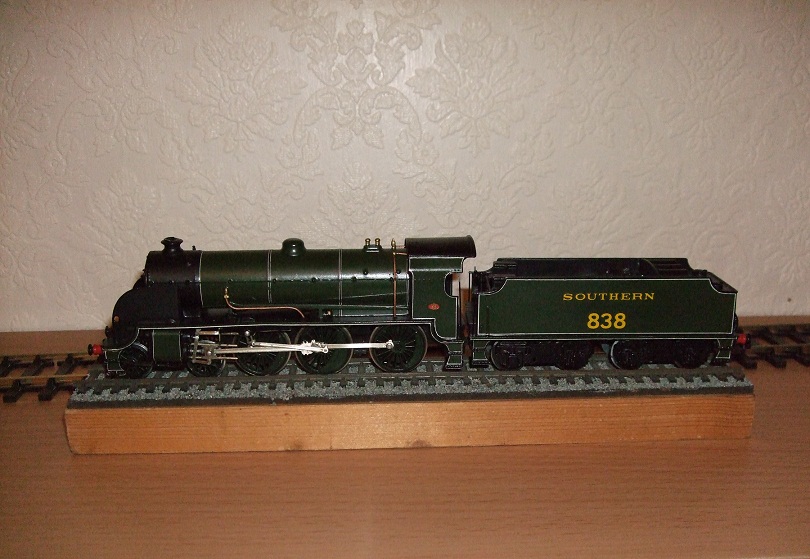 DAISY SAYS MOOO!: OO GAUGE SR CLASS S15 4-6-0 DJH KIT