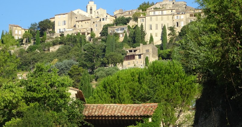Le blog de Clementine: Vacances dans le Vaucluse - Gordes et son Abbaye ...