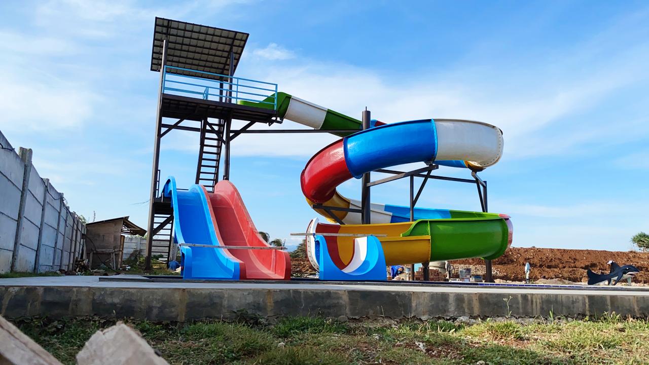 PEROSOTAN WATERBOOM/ WATERPARK ~ PEROSOTAN WATERBOOM