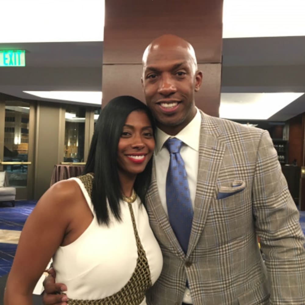 MAX SPORTS: NBA PLAYERS' BEAUTIFUL WIVES AND GIRLFRIENDS