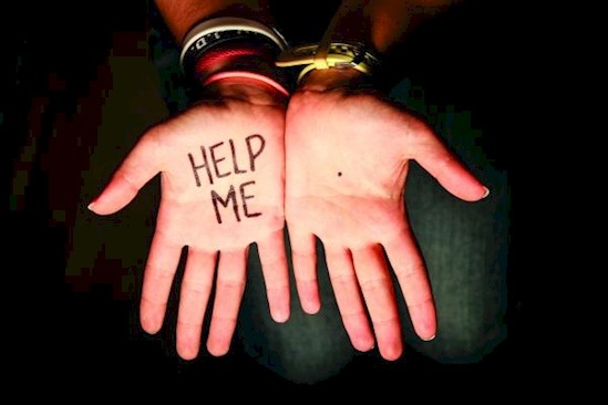If You Ever Notice A Black Dot On Someone s Palm Call The Police if-you-ever-notice-a-black-dot-on-someone-s-palm-call-the-police