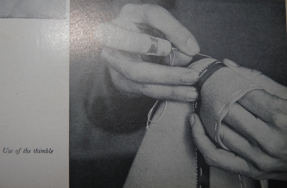 Adventures with Tigergirl: How to use a thimble