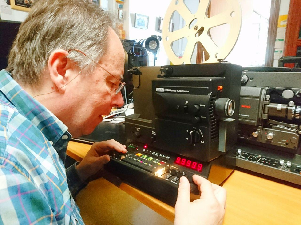 MI MUNDO EN SUPER-8: THE SUPER-8 PROJECTOR OF YOUR DREAMS