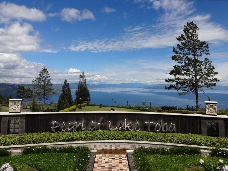 Taman Simalem Resort, Objek Wisata Karo Berlatar Danau Toba - Karo Gaul