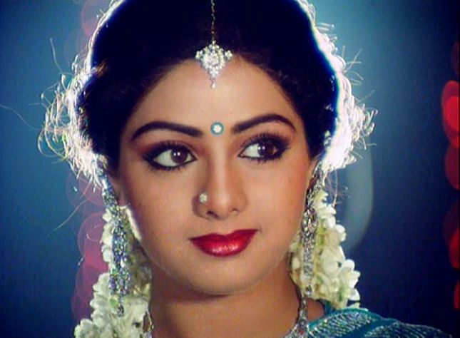 Sridevi Biography, Profile, Photos, Birthday, Height, Age, Wallpapers