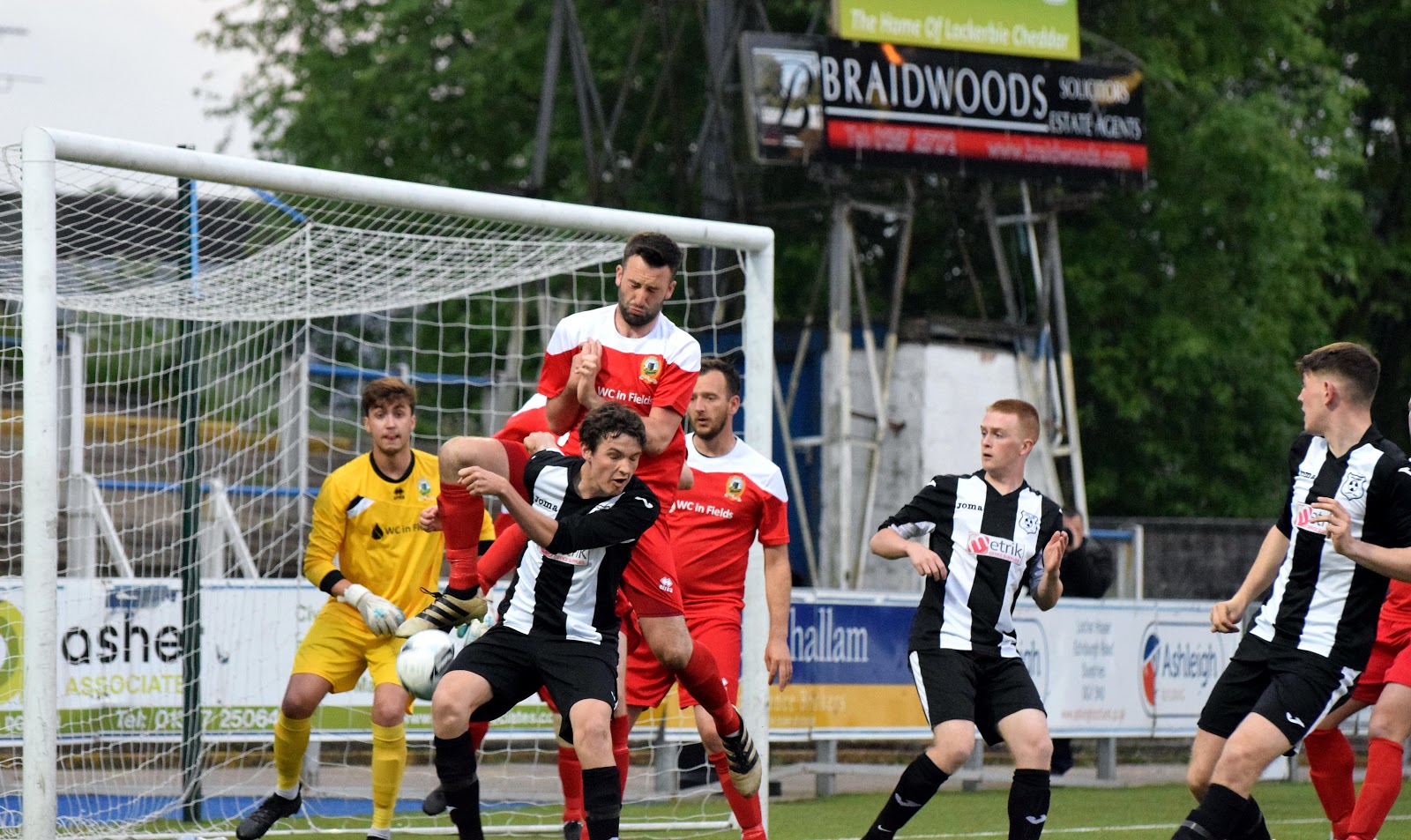 Groundhopper 2000 : Heston Rovers v Threave Rovers