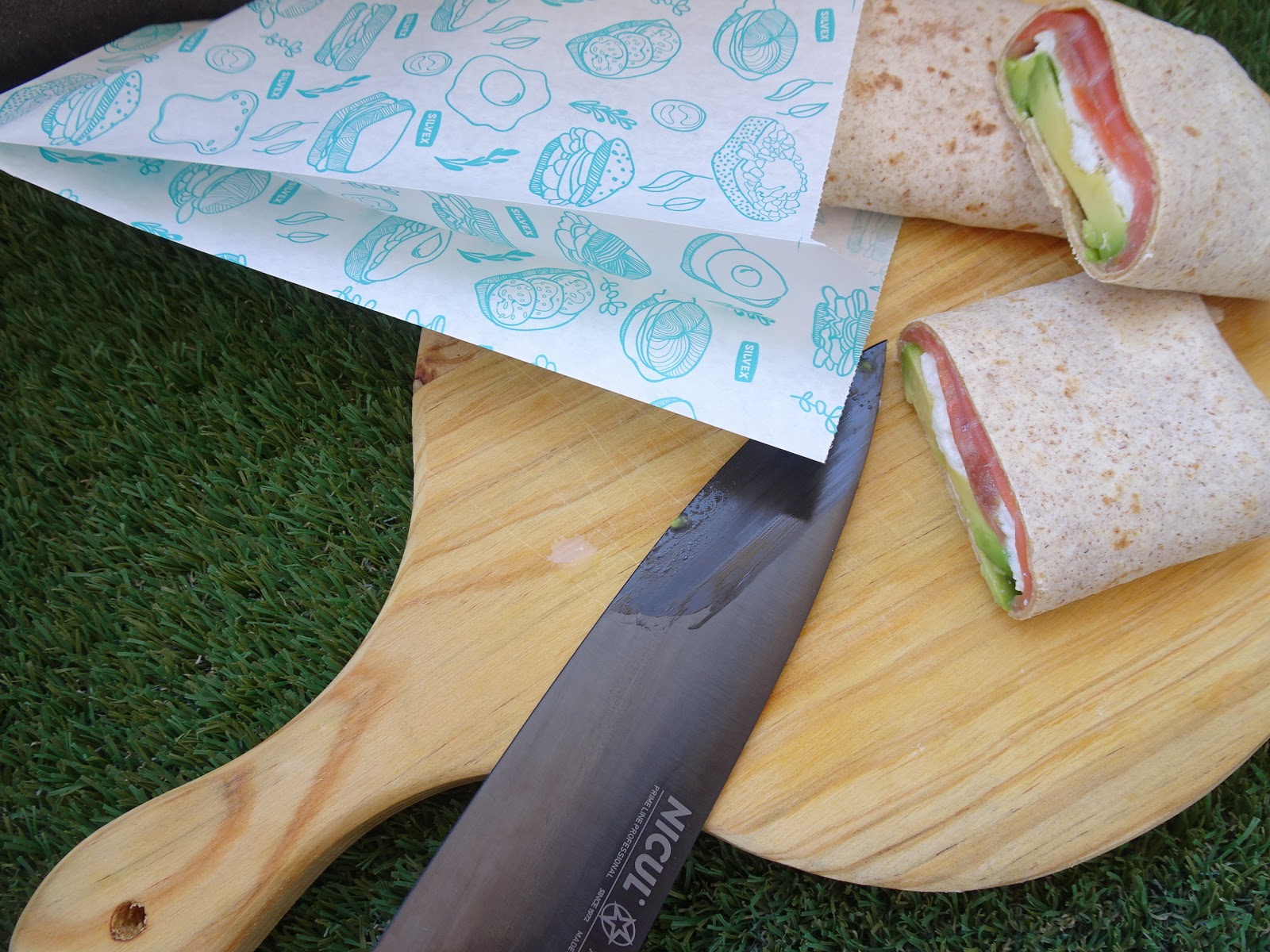 Prato Caseiro: Wraps integrais de salmão fumado, queijo fresco e ...