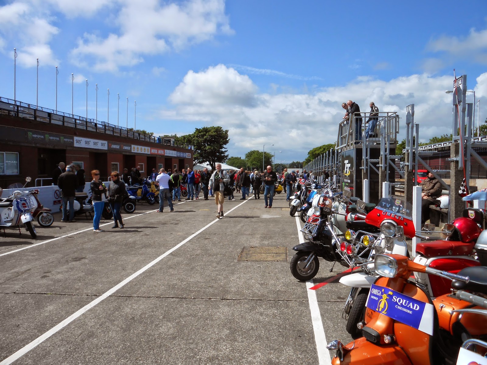 Veloce Publishing - Automotive stuff: ISLE OF MAN SCOOTER RALLY 2014