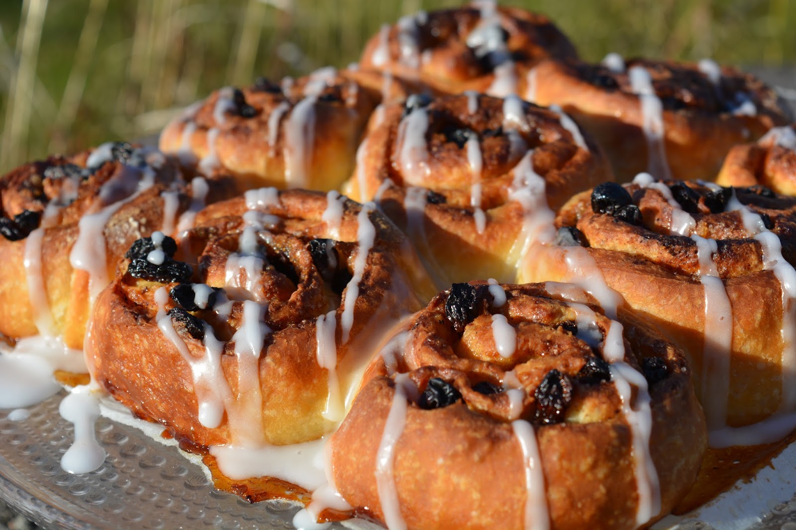 Tuulikummun keittiössä: Rusinat pullaan ja rullalle