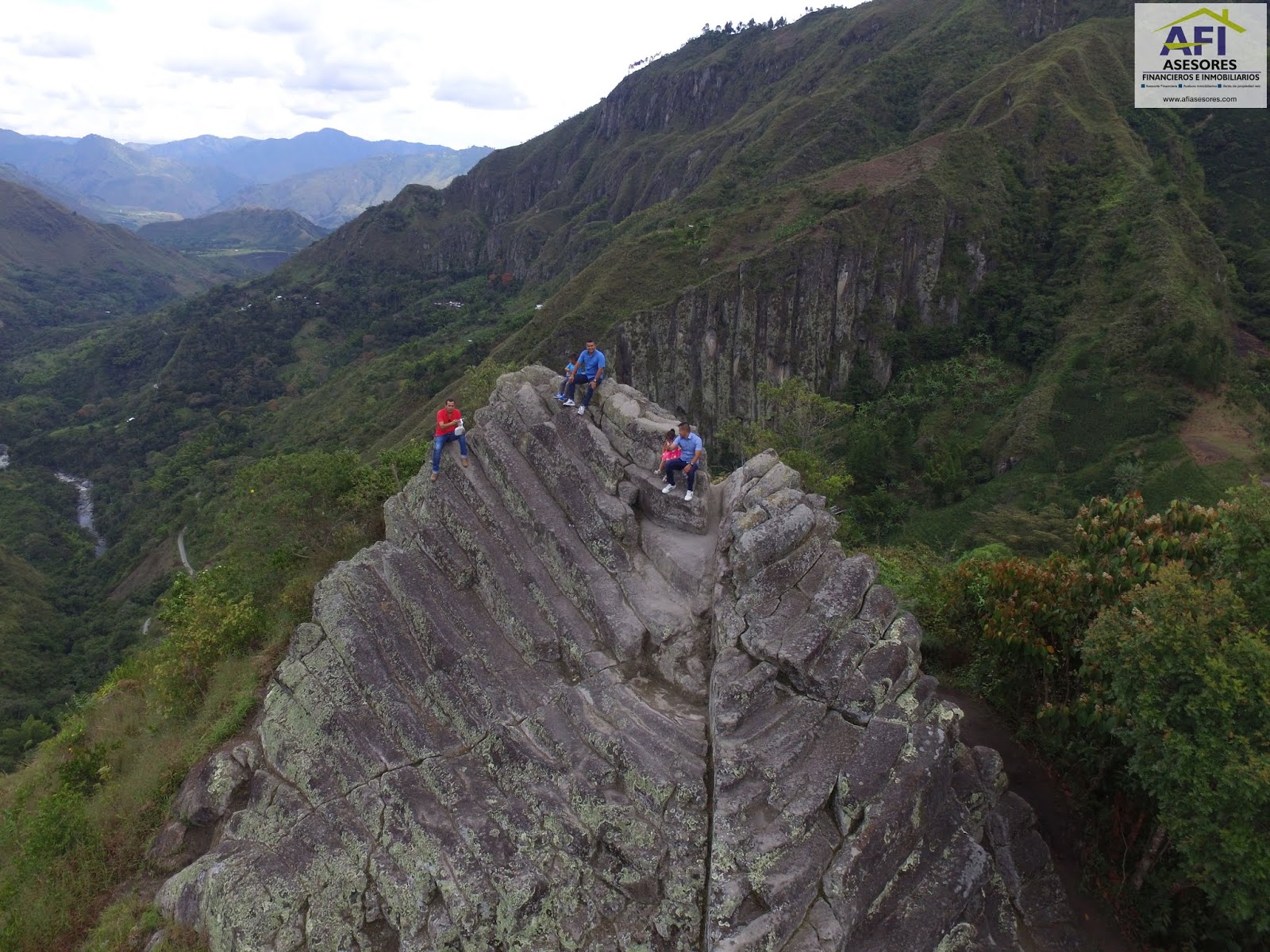 Pirámide ubicada en el Municipio de Inzá Cauca | Huila Sig