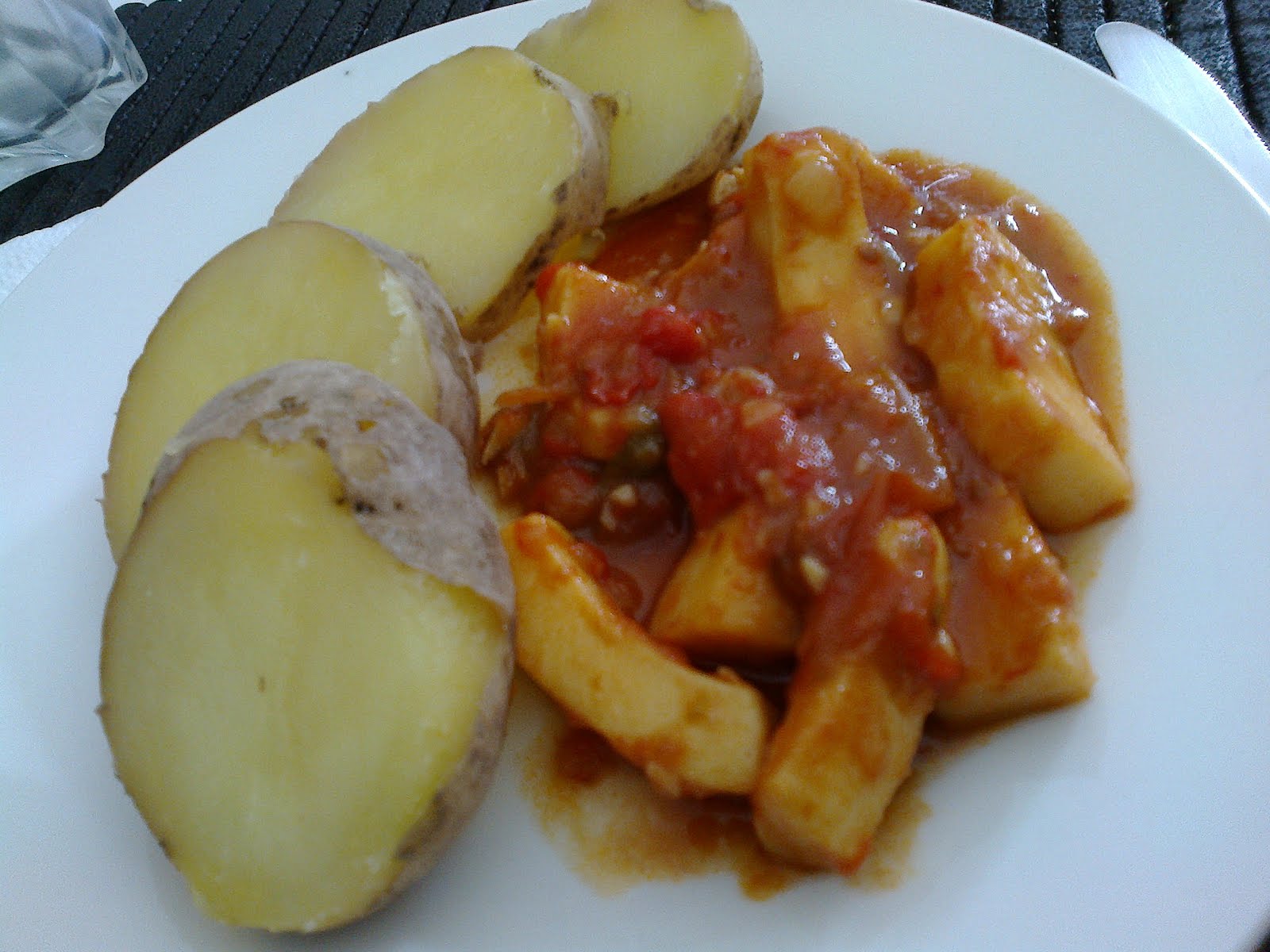 Guloso qb: Tiras de pota estufadas