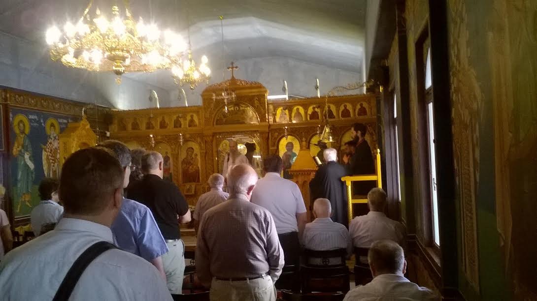ΤΟ ΜΕΓΑ ΘΑΥΜΑ ΠΟΥ ΣΥΝΤΕΛΕΙΤΑΙ ΚΑΘΕ ΚΥΡΙΑΚΗ ΣΕ ΑΥΤΟ ΤΟ ΜΙΚΡΟ ΕΚΚΛΗΣΑΚΙ ...