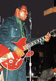 Blue eye: JOHN LITTLEJOHN: Complete Studio Recordings 1968-84