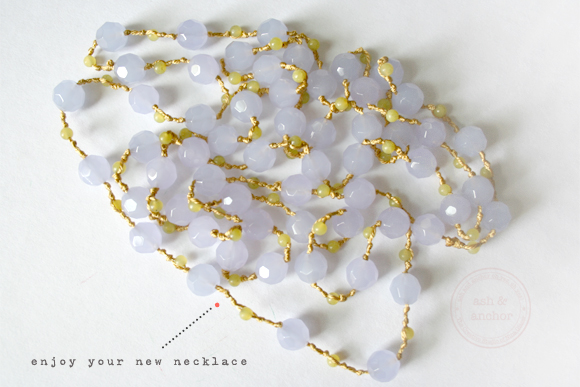 How to Make Claspless NecklacesTutorials / The Beading Gem