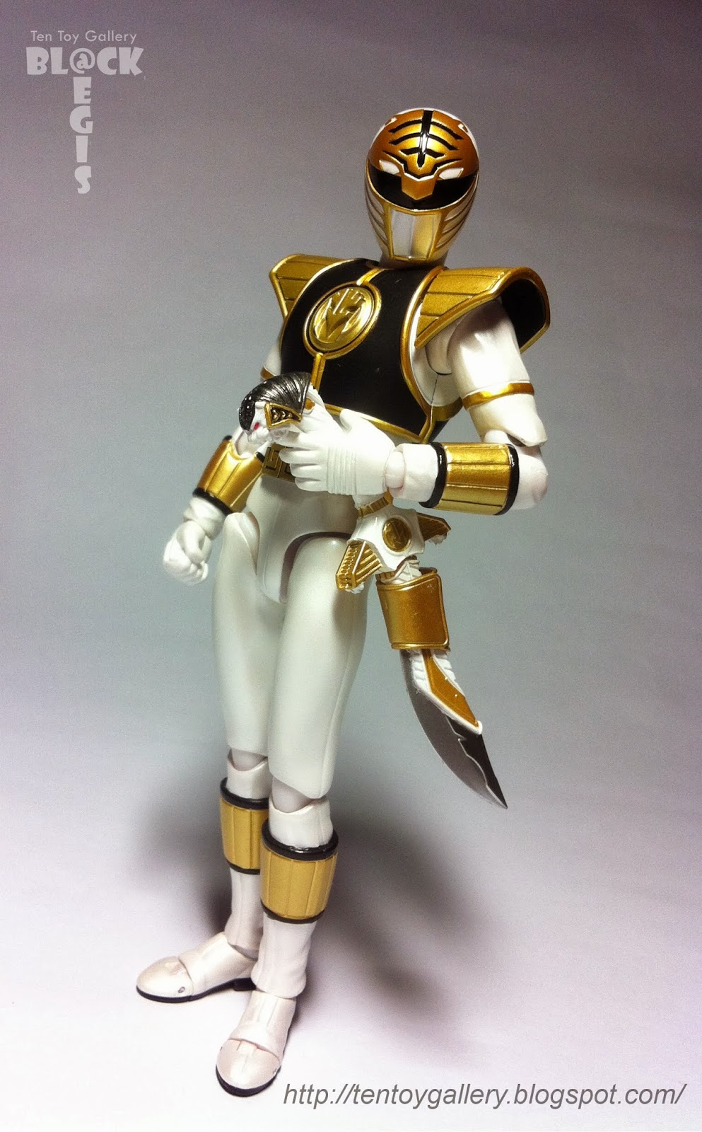 Ten Toy Gallery: Review: S.H.Figuarts Kiba Ranger
