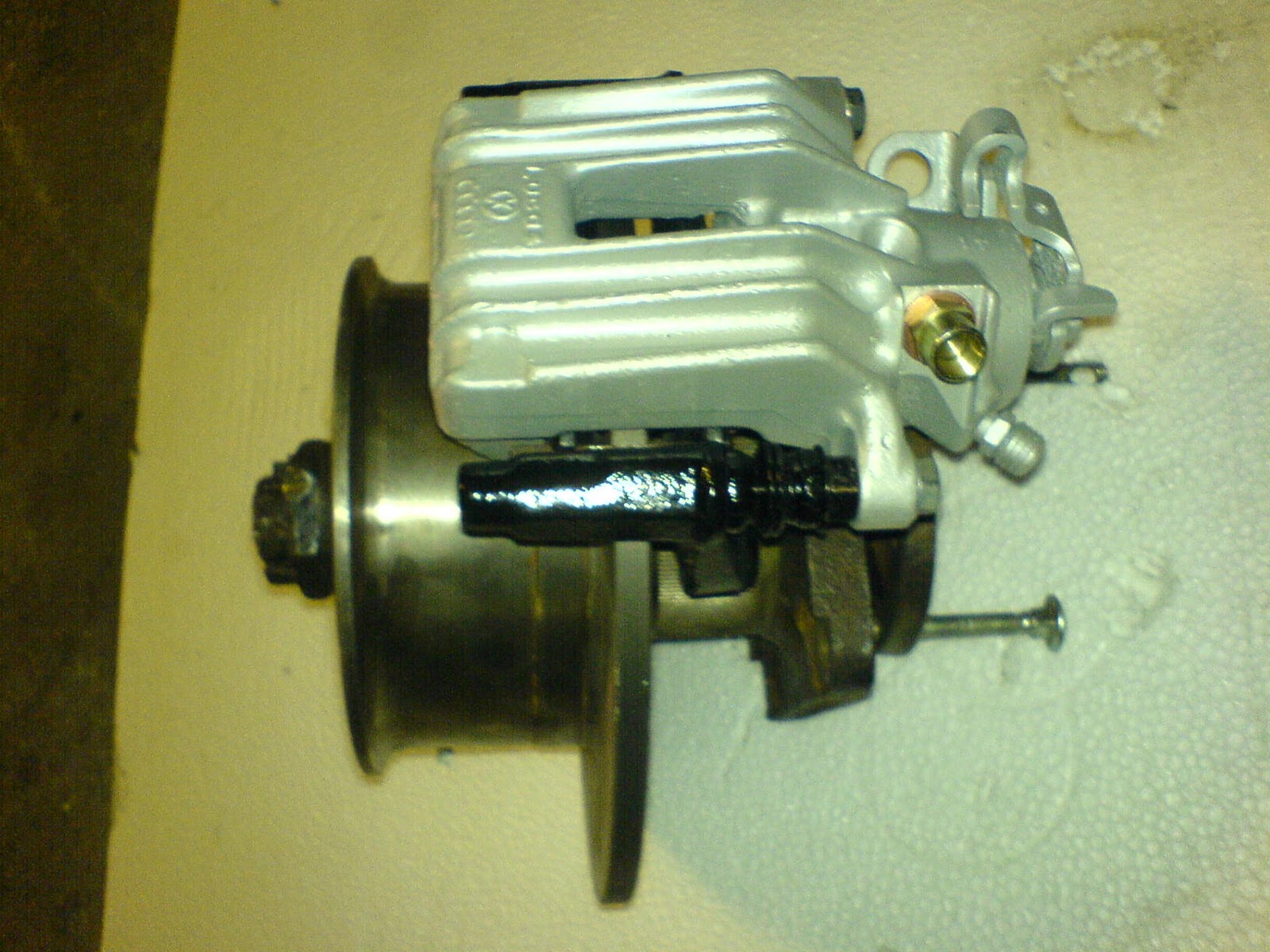 Rust Lab: VW T3 Rear Disc Brake Homemade. VW T3 hátsó tárcsafék "házilag".