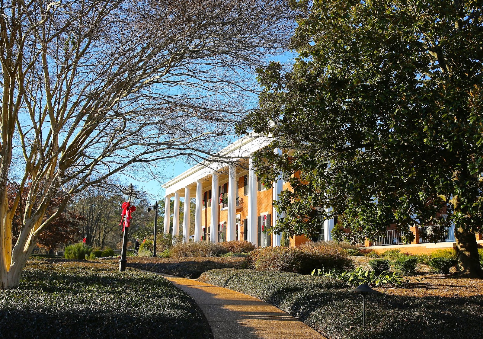 Sweet Southern Days: Tour Of The Georgia Governor's Mansion 2014