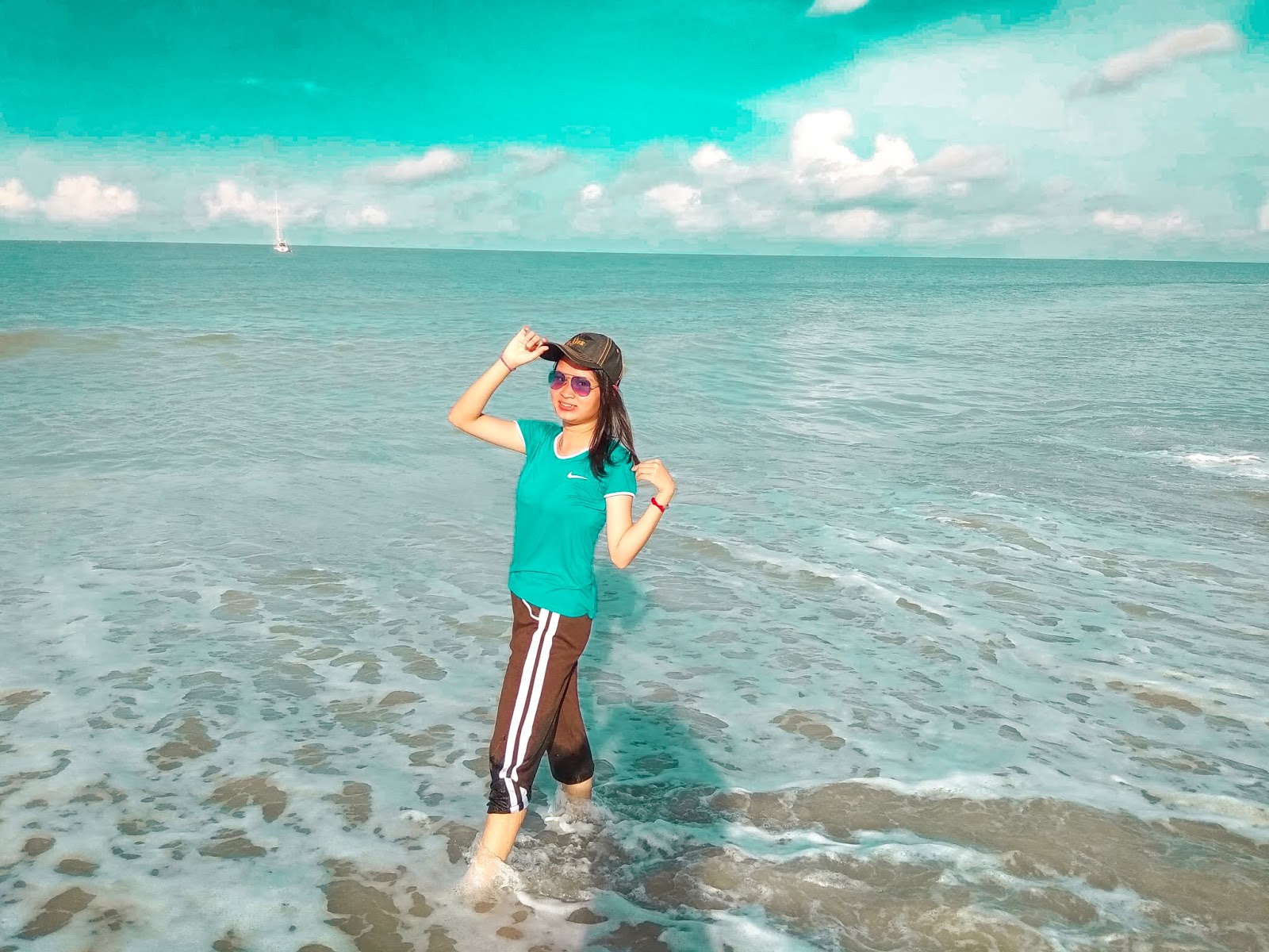 Mediatikusastra: MUDIK VS PULANG KAMPUNG MELALUI KAJIAN BAHASA