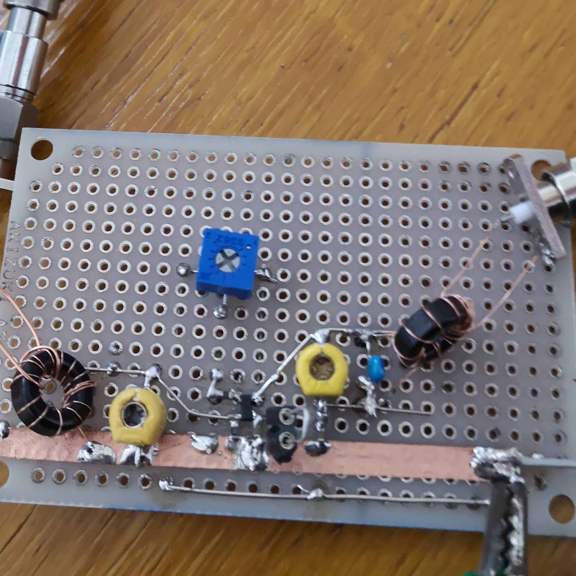 JO4EFC/1 の備忘ブログ: BF998アンプ