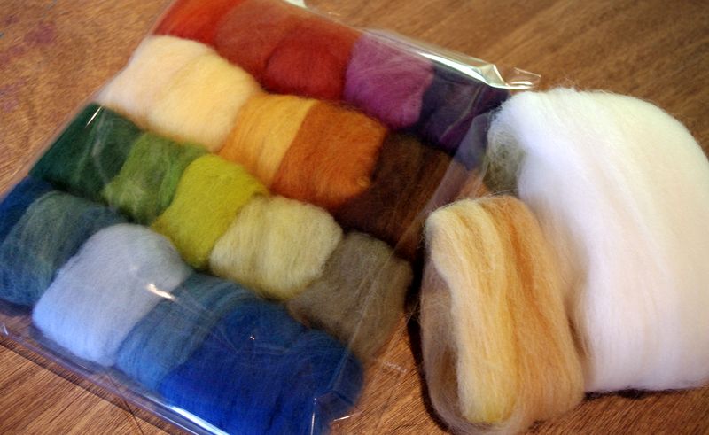 Bending Birches: A giveaway for Wool lovers...