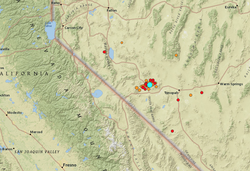 The Big Wobble : A strong earthquake with a magnitude of 6.5 followed ...