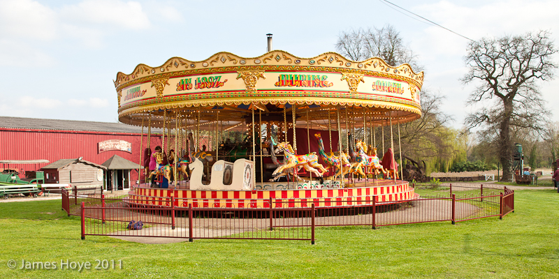 Bressingham Volunteer: Royal Coaches and Gallopers (what no trackwork?)