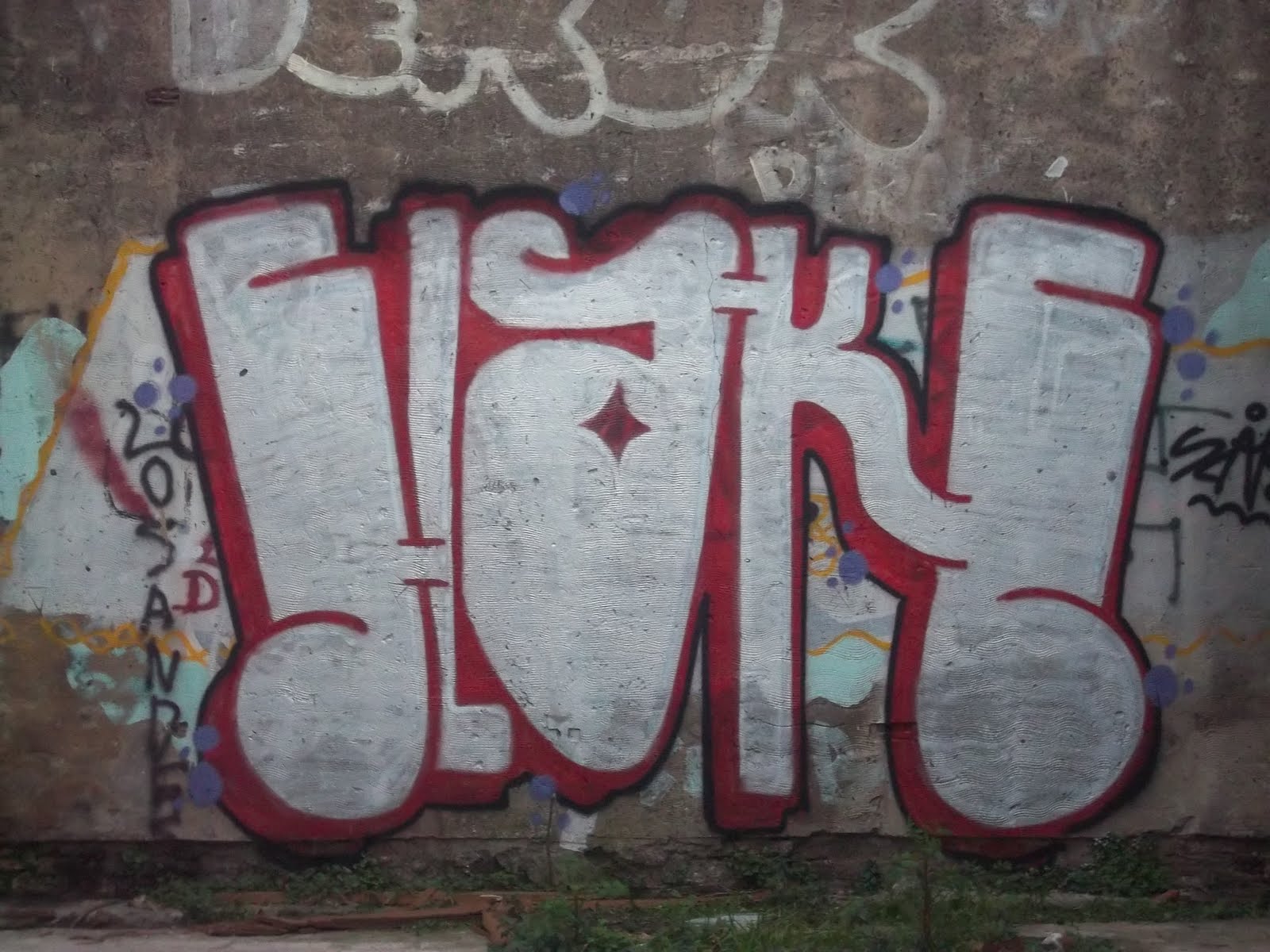 COSAS VARIAS: grafitis o graffitis??