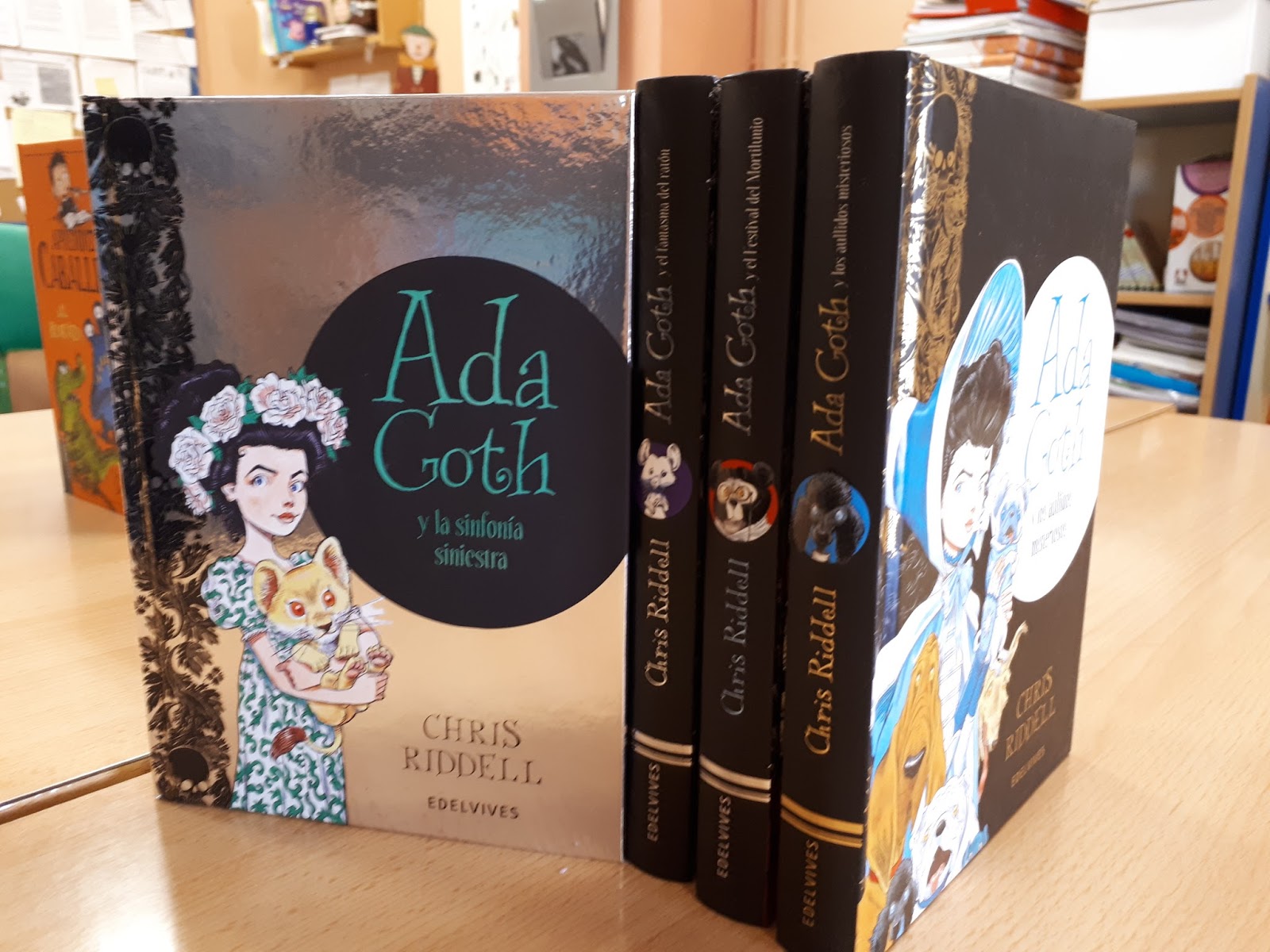 Biblioteca La Rosa: diciembre 2017