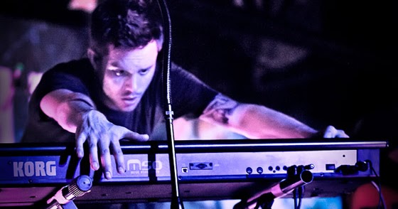 Zona Rock Dan Metal : TOMMY GILES ROGERS, JR.