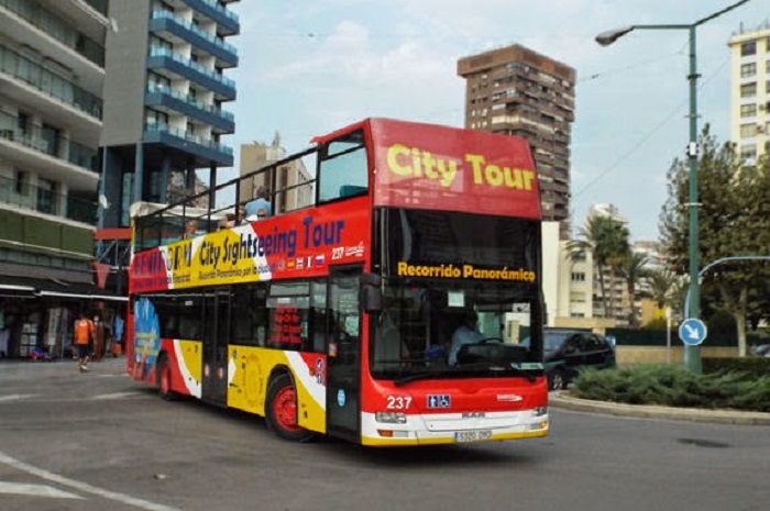 Vakantie in Spanje : Bezoek Benidorm: Openbaar vervoer in Benidorm ...