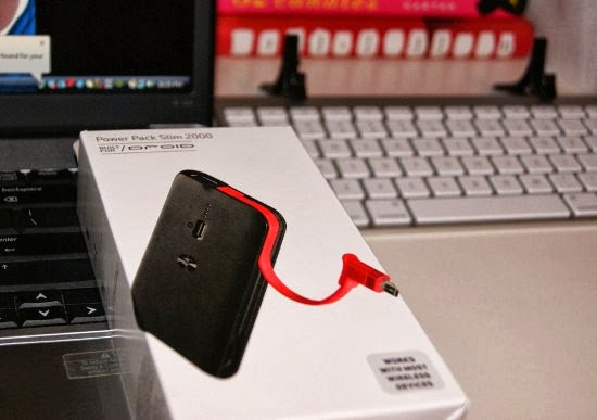 On Deck: Motorola 2000 Slim Power Pack - My Vicarious Life