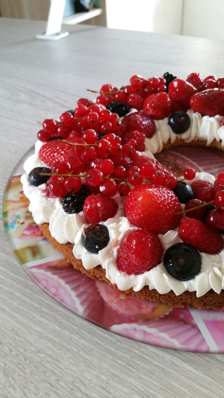 Tarte couronne aux fruits rouges