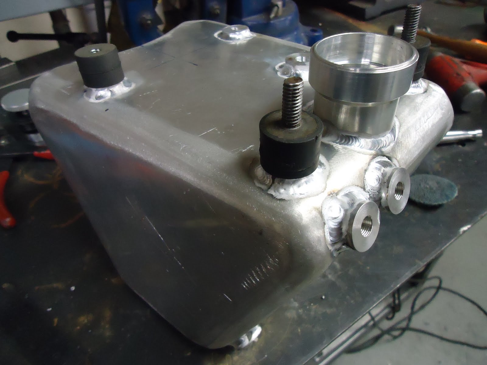 GARAGE COMPANY: CB750