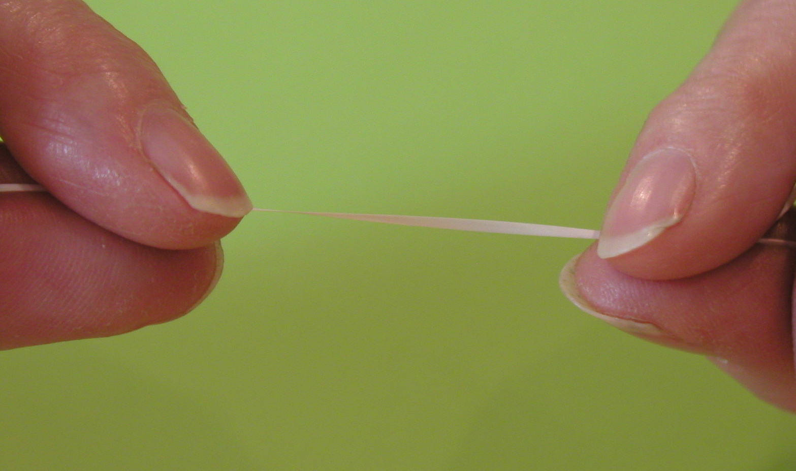 Reynolds Dentistry: FLOSSING