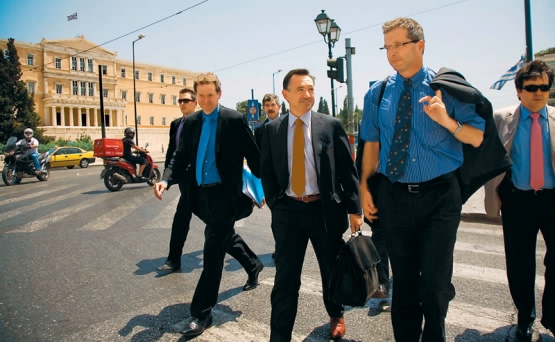 ΣΥΓΧΩΝΕΥΟΝΤΑΙ ΤΡΟΪΚΑ ΚΑΙ TASK FORCE! ΠΙΟ ΑΣΦΥΚΤΙΚΟΣ Ο ΚΛΟΙOΣ ΓΙΑ ΤΗ ...