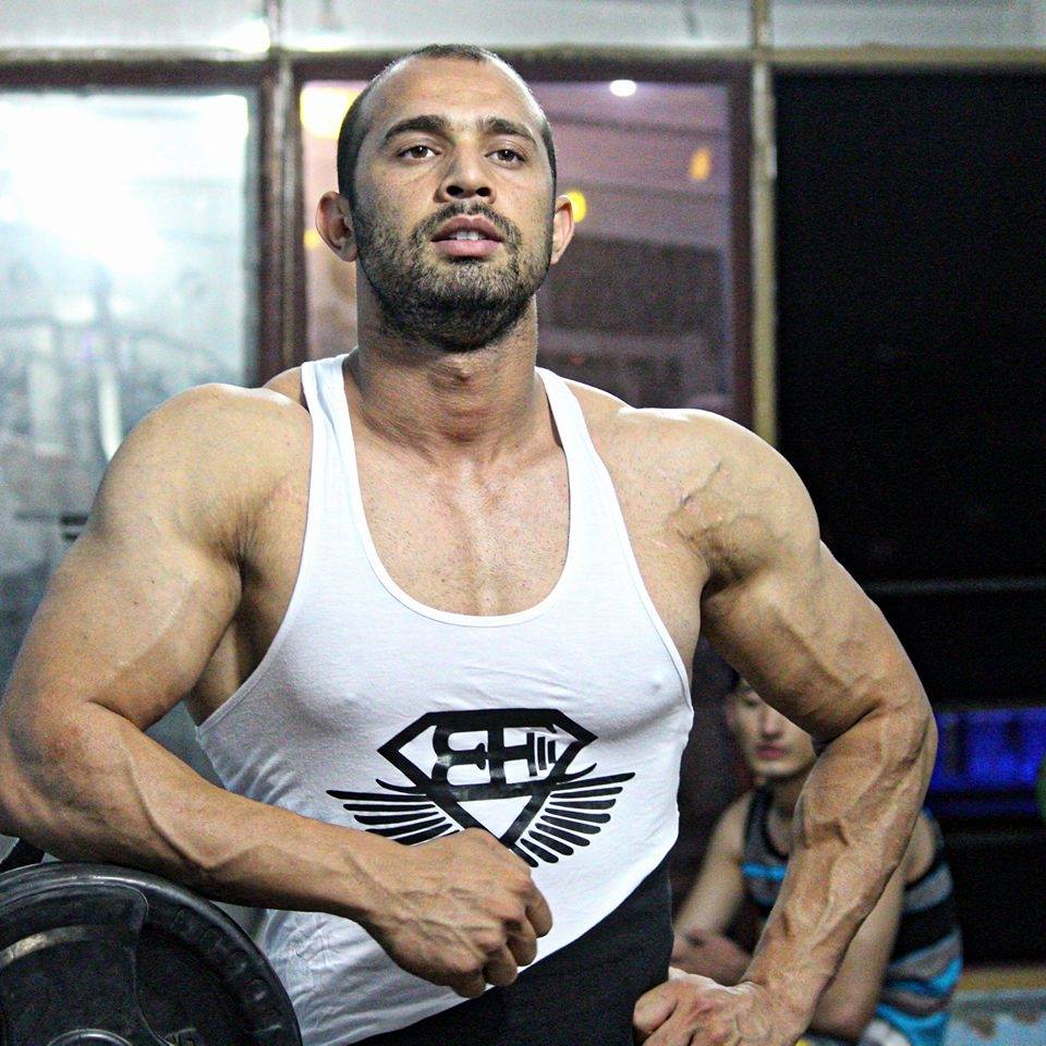 world bodybuilders pictures: afghani bodybuilder muhammad sultan ...