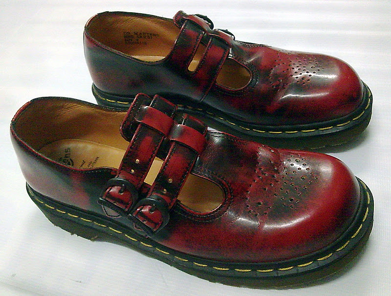 DR MARTENS MARY JANE CHERRY RED SIZE 8 (SOLD) UK ~ different class bundle