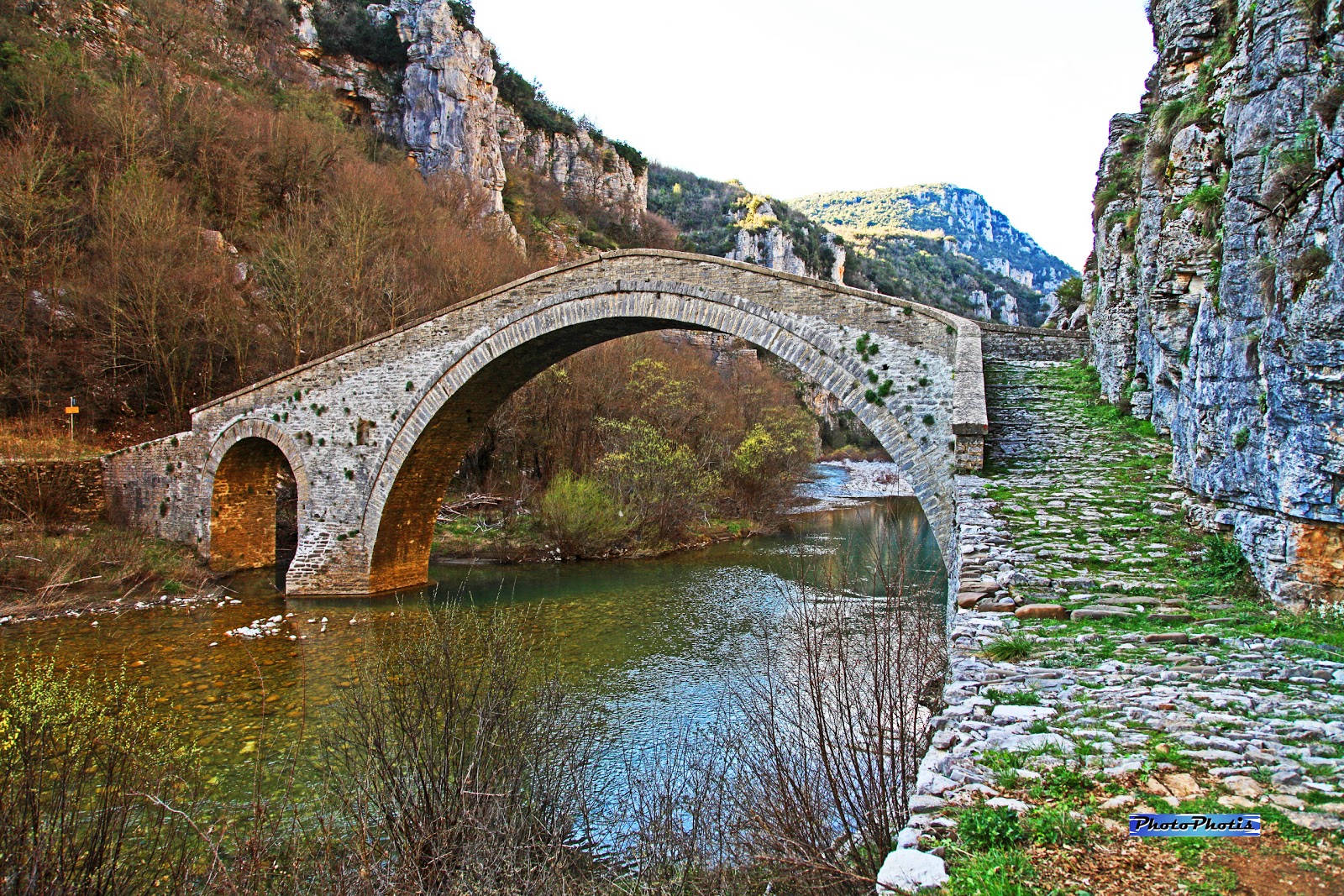 Photos and videos of Greece Φωτογραφίες Ελλάδας: * Πέτρινα γεφύρια της ...