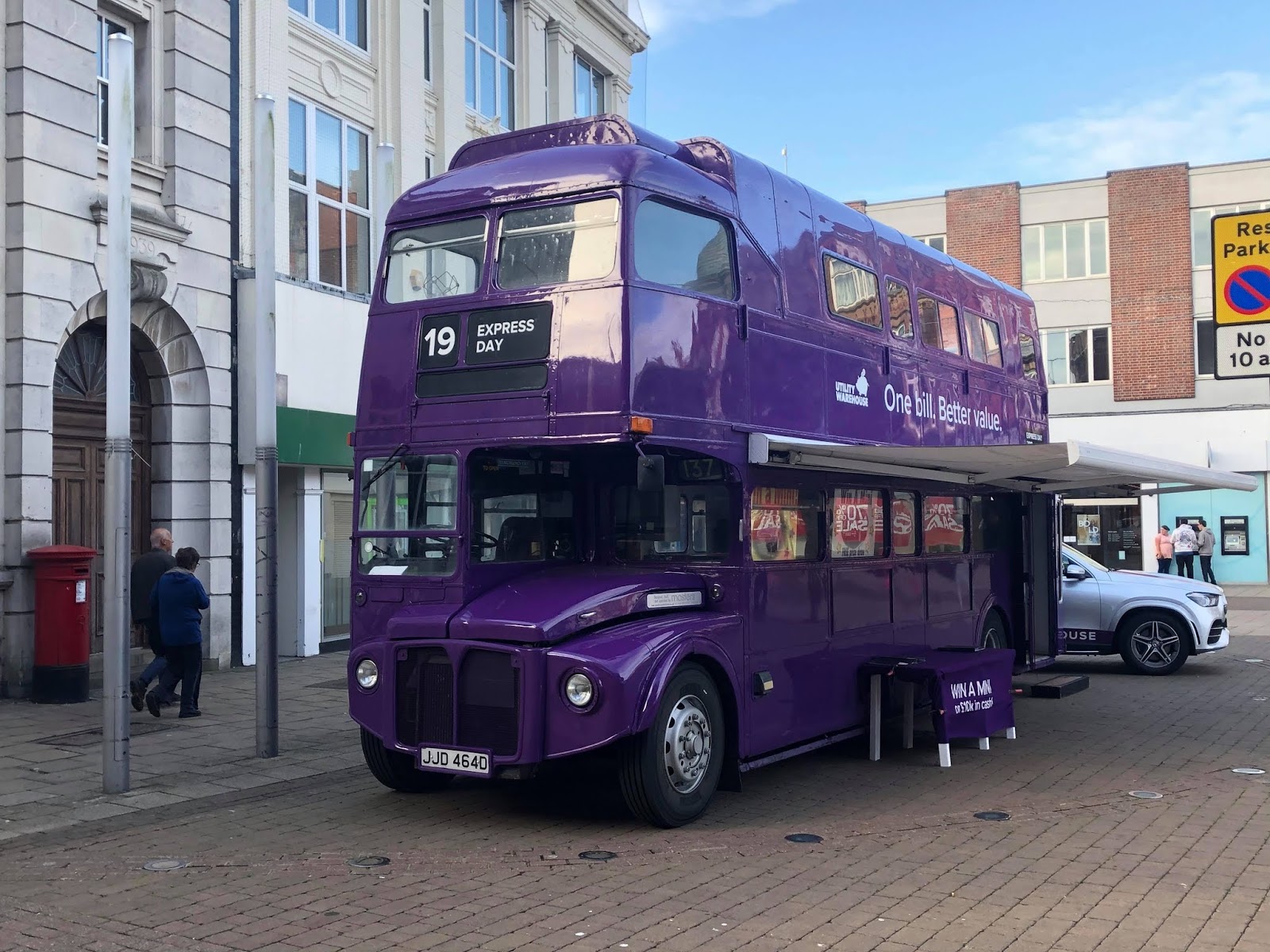 East Norfolk (& East Suffolk) Bus Blog: Unusual Routemaster Visitor