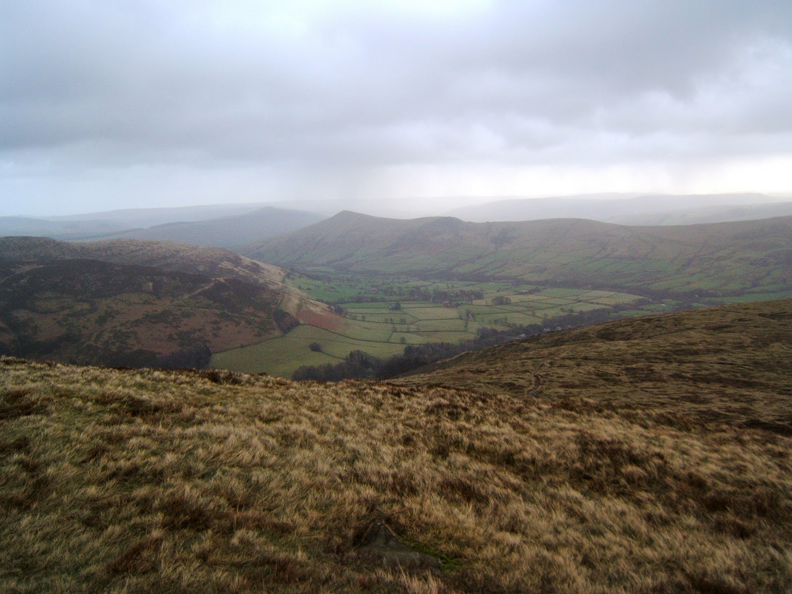 Martys` walks: Edale Circular - 22nd Jan - 8 miles. Crinja Walk.