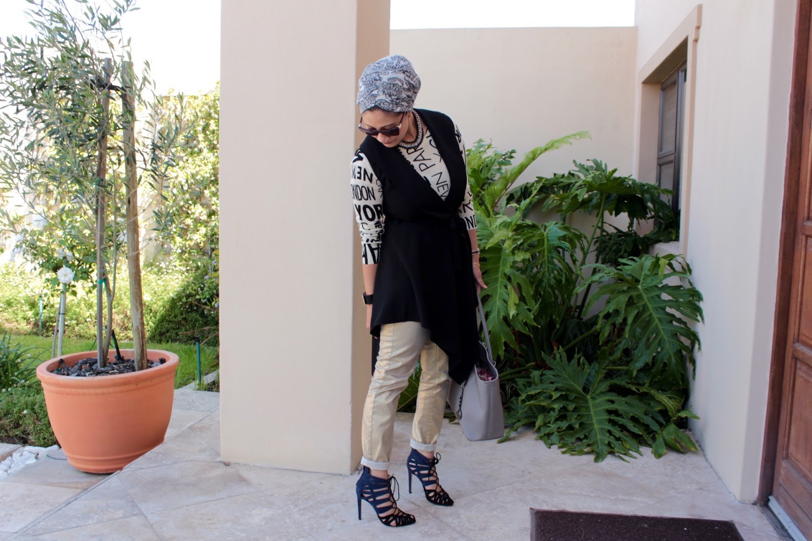 RuBe’s Closet - Modest Fashion and Lifestyle: Metallic December OOTD
