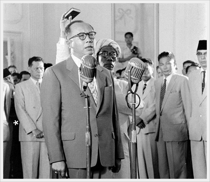 Materi Sejarah Deklarasi Djuanda ? Panahranah