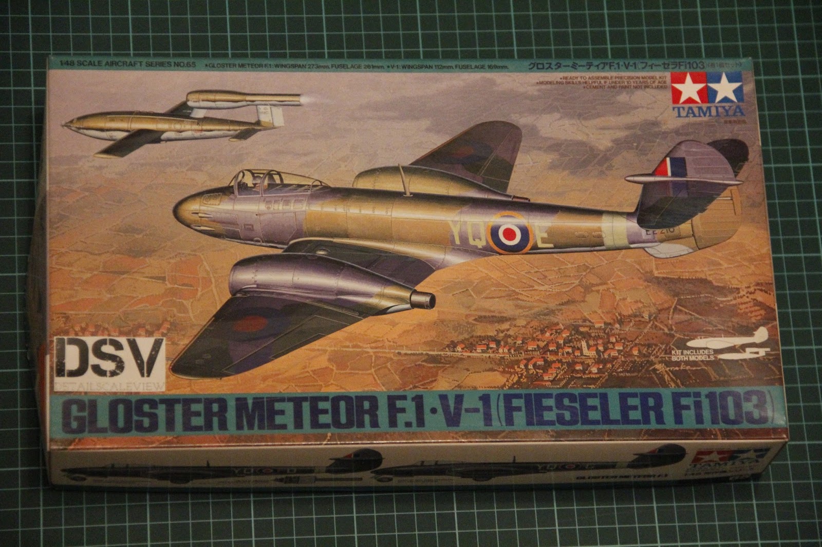 Tamiya 1/48 Gloster Meteor F.1 and V-1 (61065) - DetailScaleView