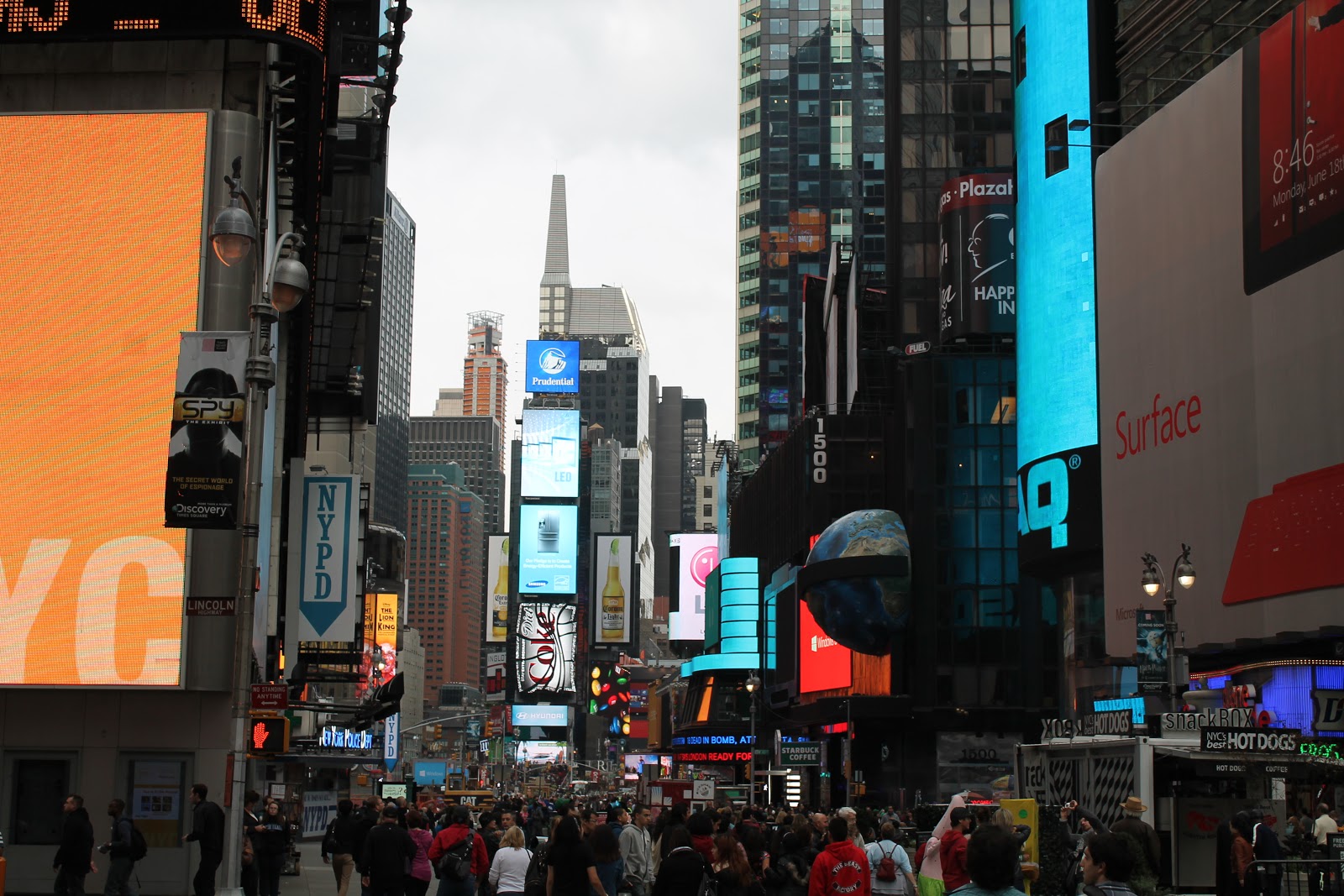 Apedaile 6: Times Square