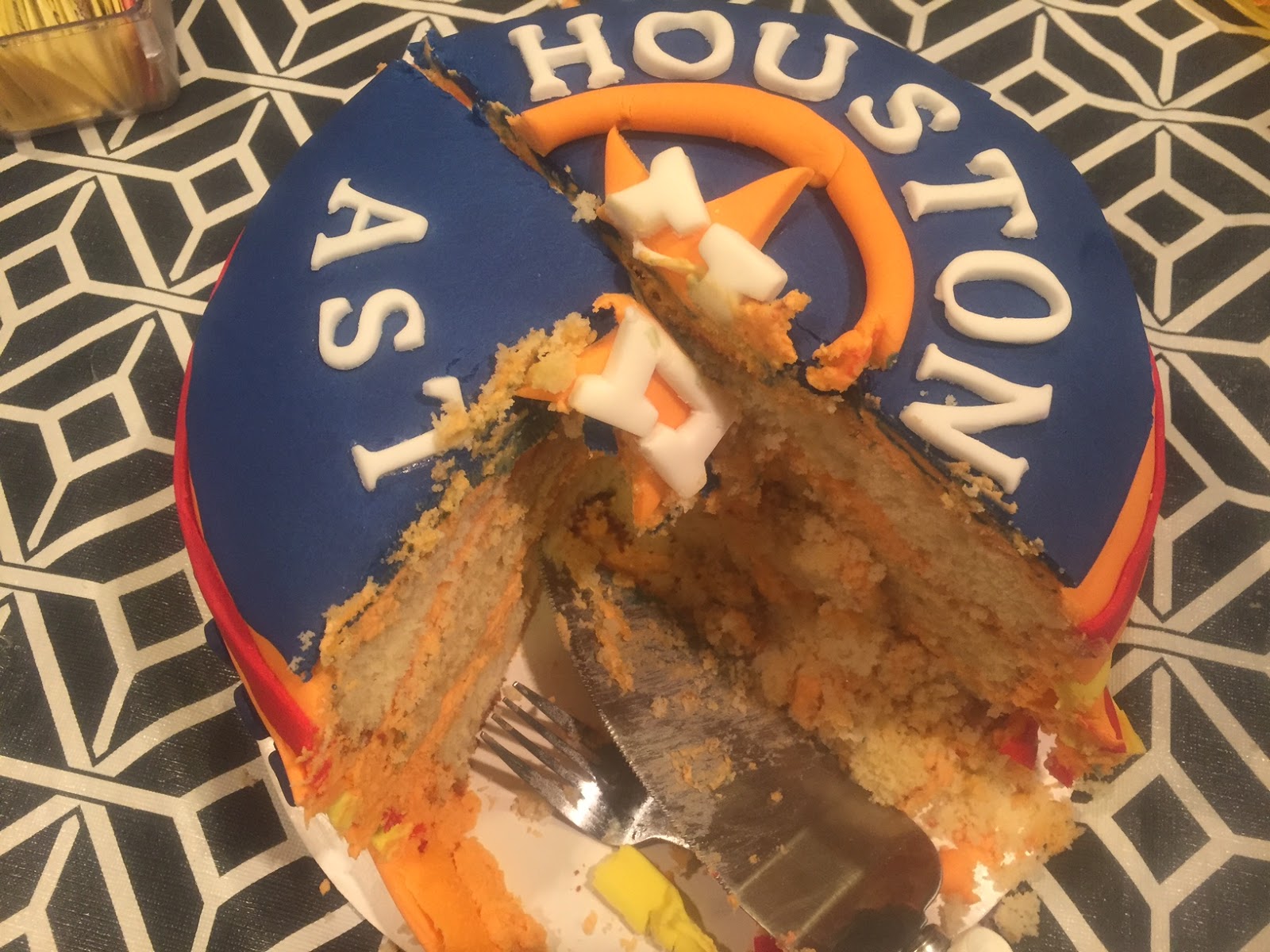 Major League Cakes: Cake #2 - Houston Astros