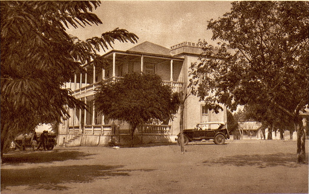 Magude a norte do distrito de LM - rio Incomáti e a vila (2/2)