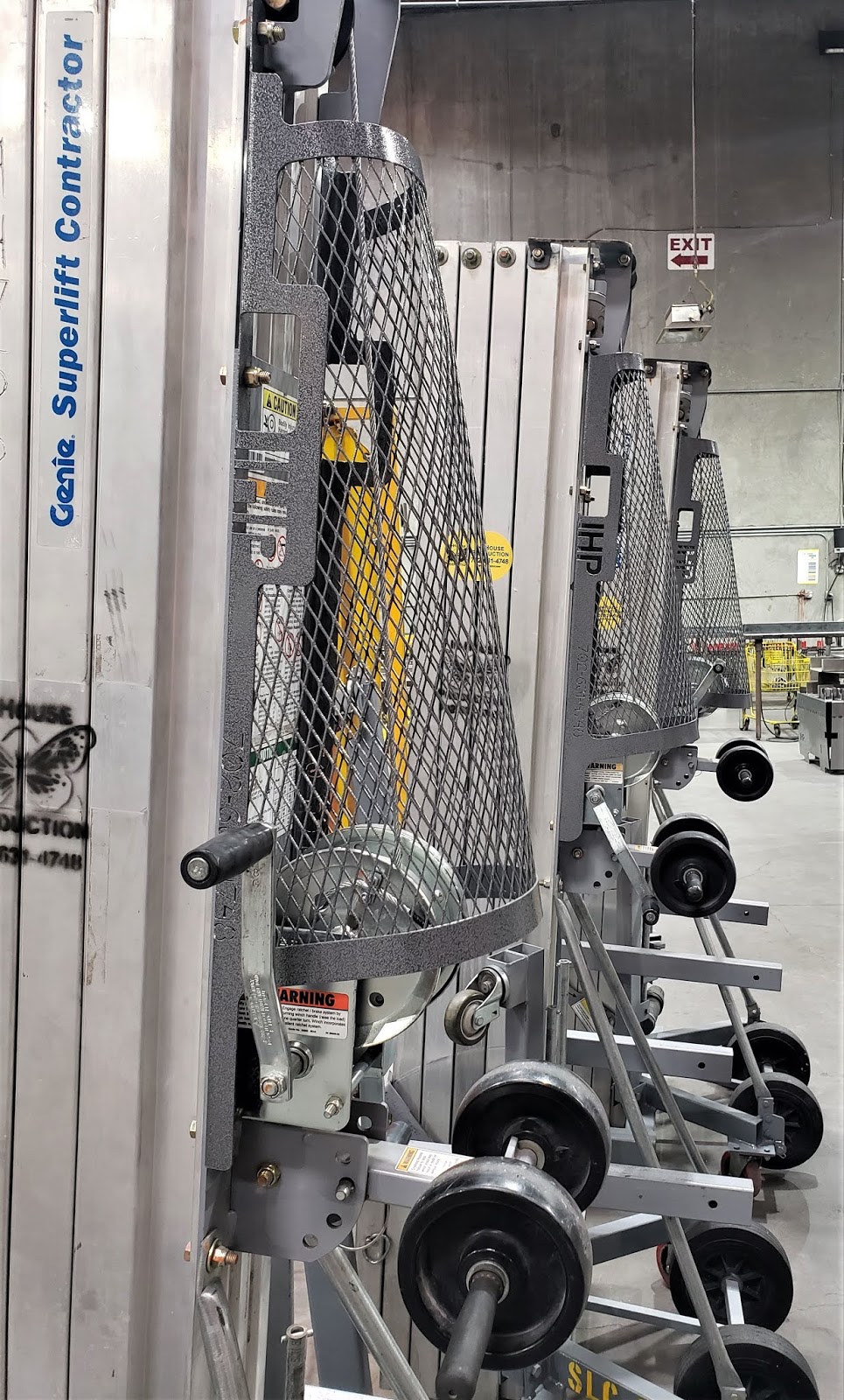 " IHP's PIPELINE POST ": CABLE GUARDS FOR GENIE MATERIAL LIFTS AT IHP